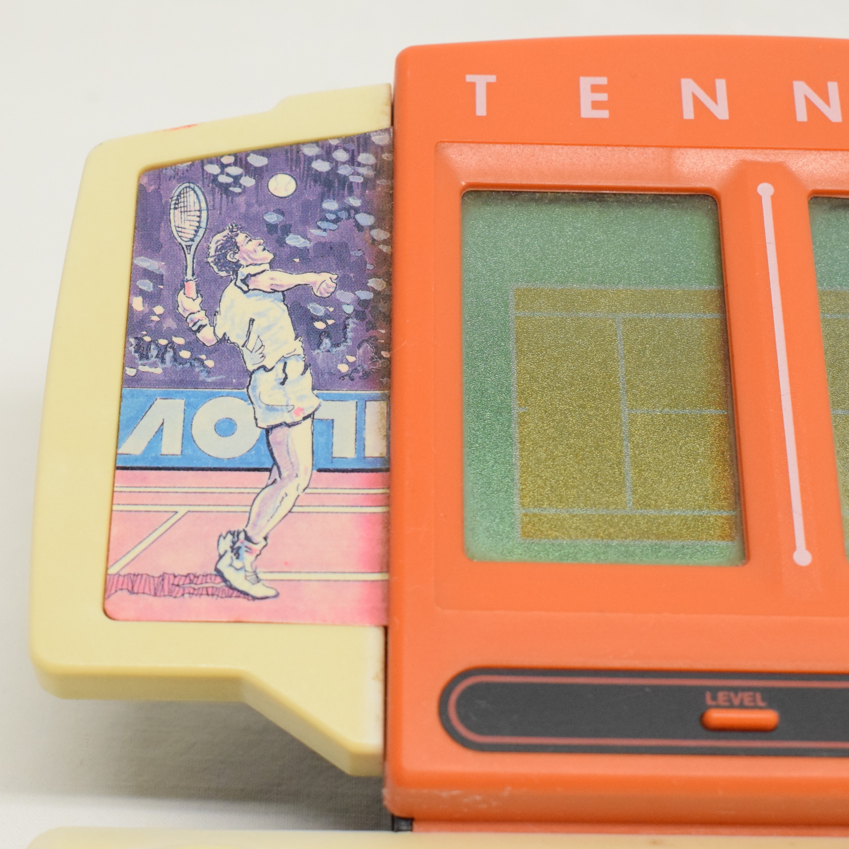 Ancienne console de table tennis basé sur le jeu Pong - Label Emmaüs