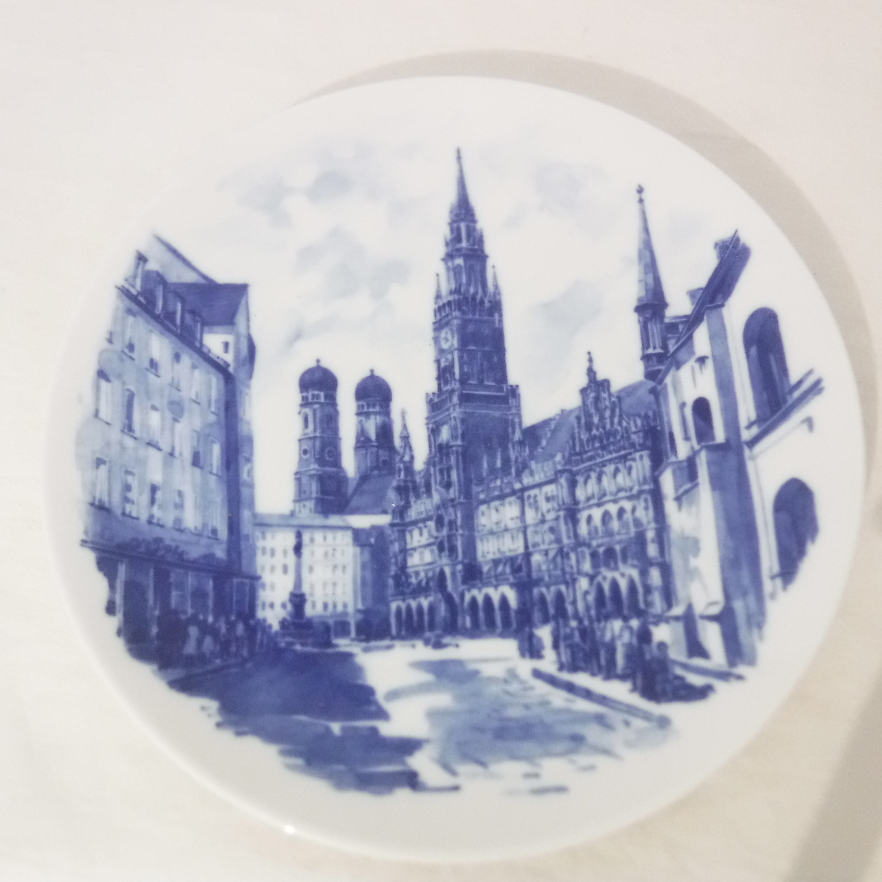 Assiettes décoratives en porcelaine - Heinrich Germany - Label Emmaüs