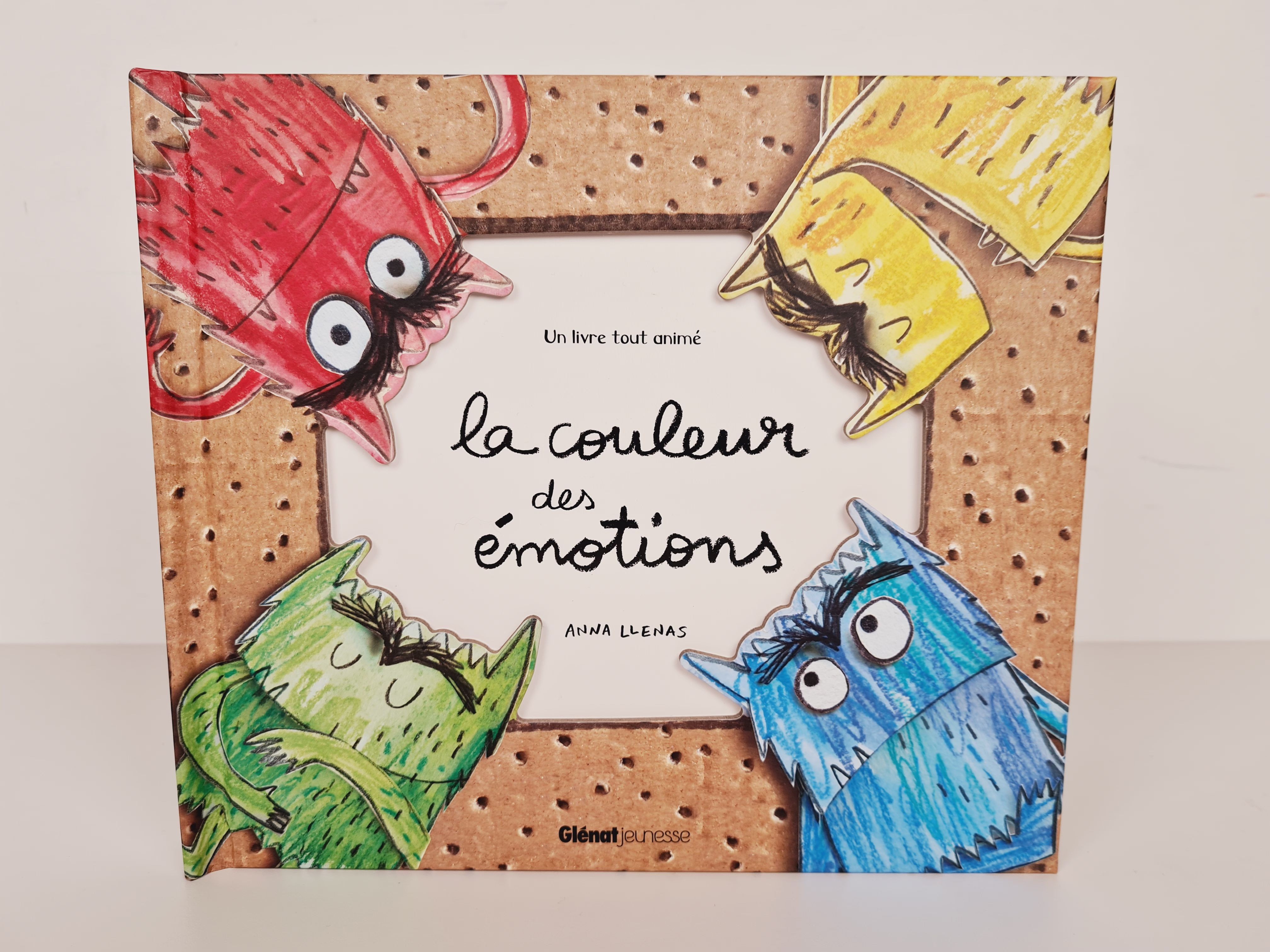 Livre Pop up - Un livre tout animé - La couleur des émotions - Glénat ...