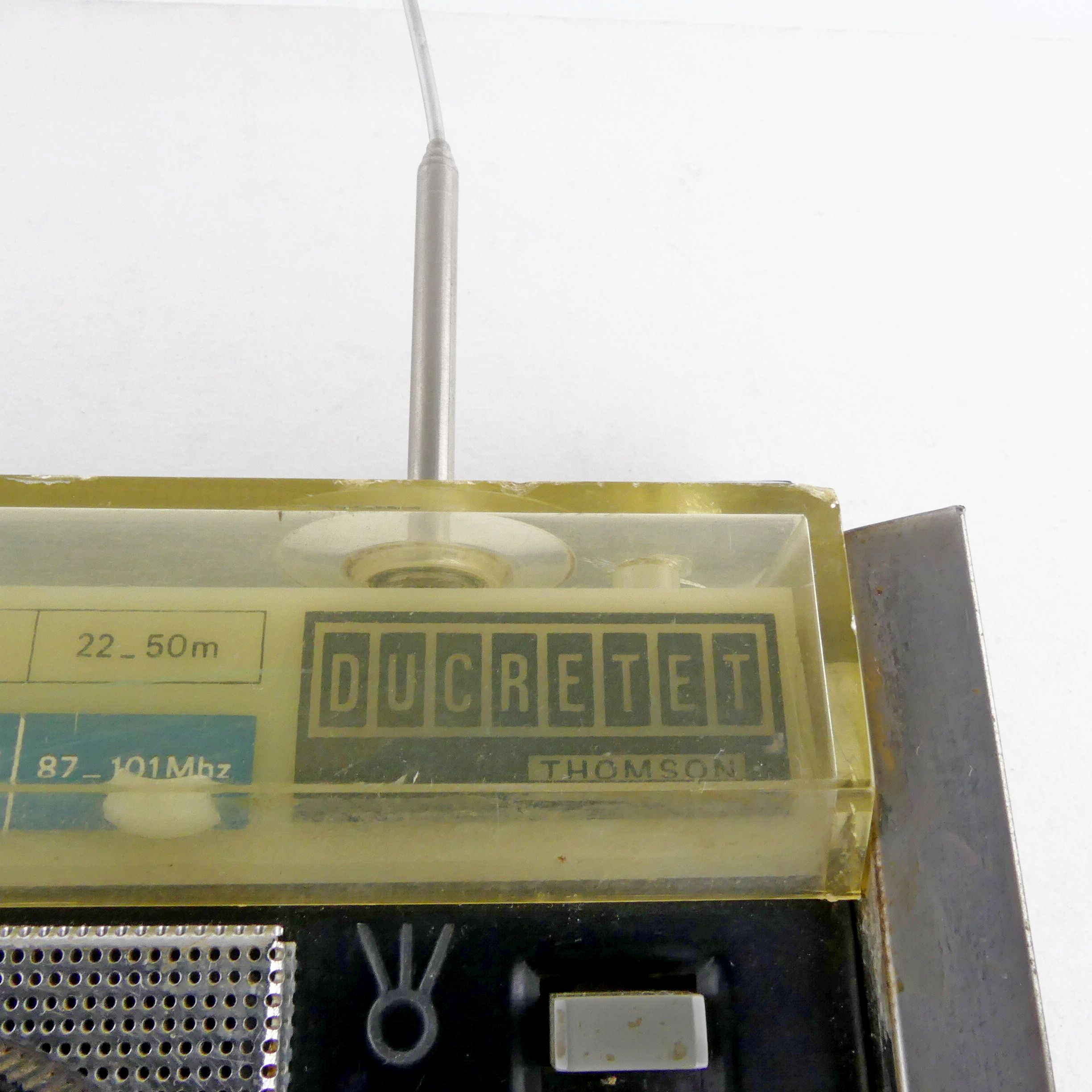 Radio ancienne Ducretet Thomson - Label Emmaüs