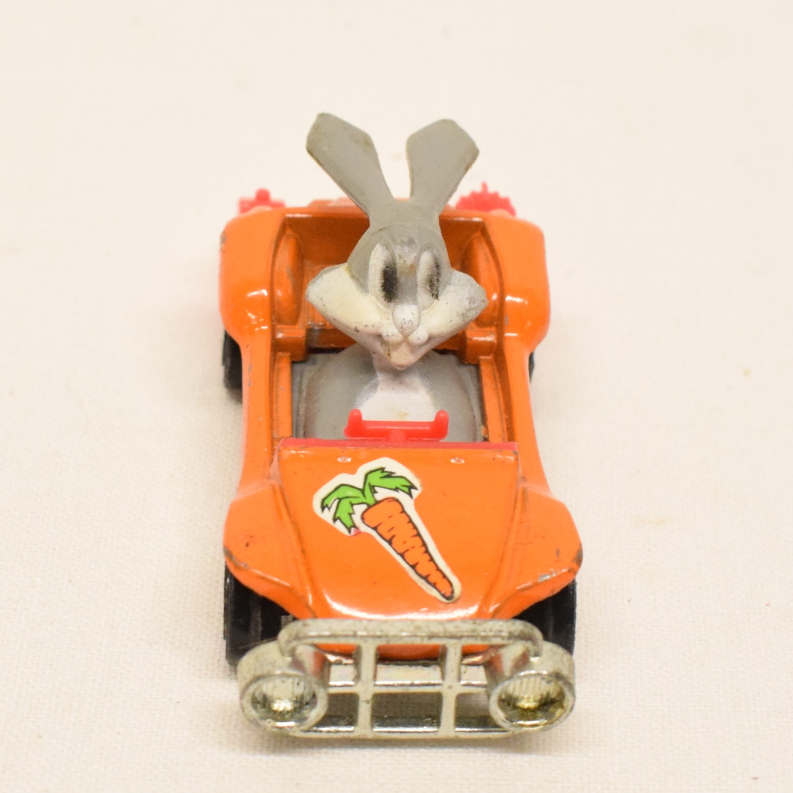 Voiture le BUGS BUNNY buggy au 1:43 par CORGI de 1979 - Label Emmaüs