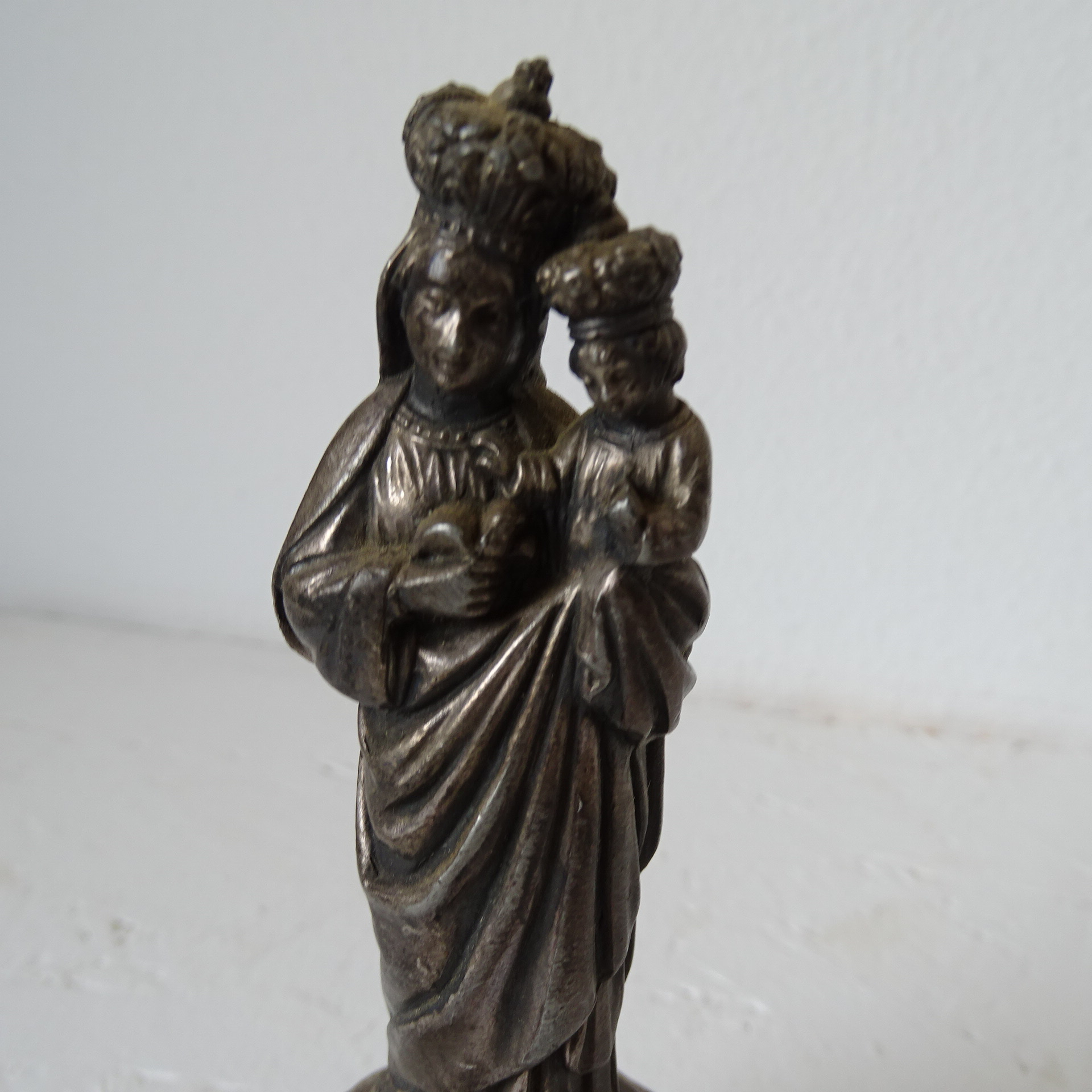 Statue Notre Dame de Sion signée DSR - Label Emmaüs