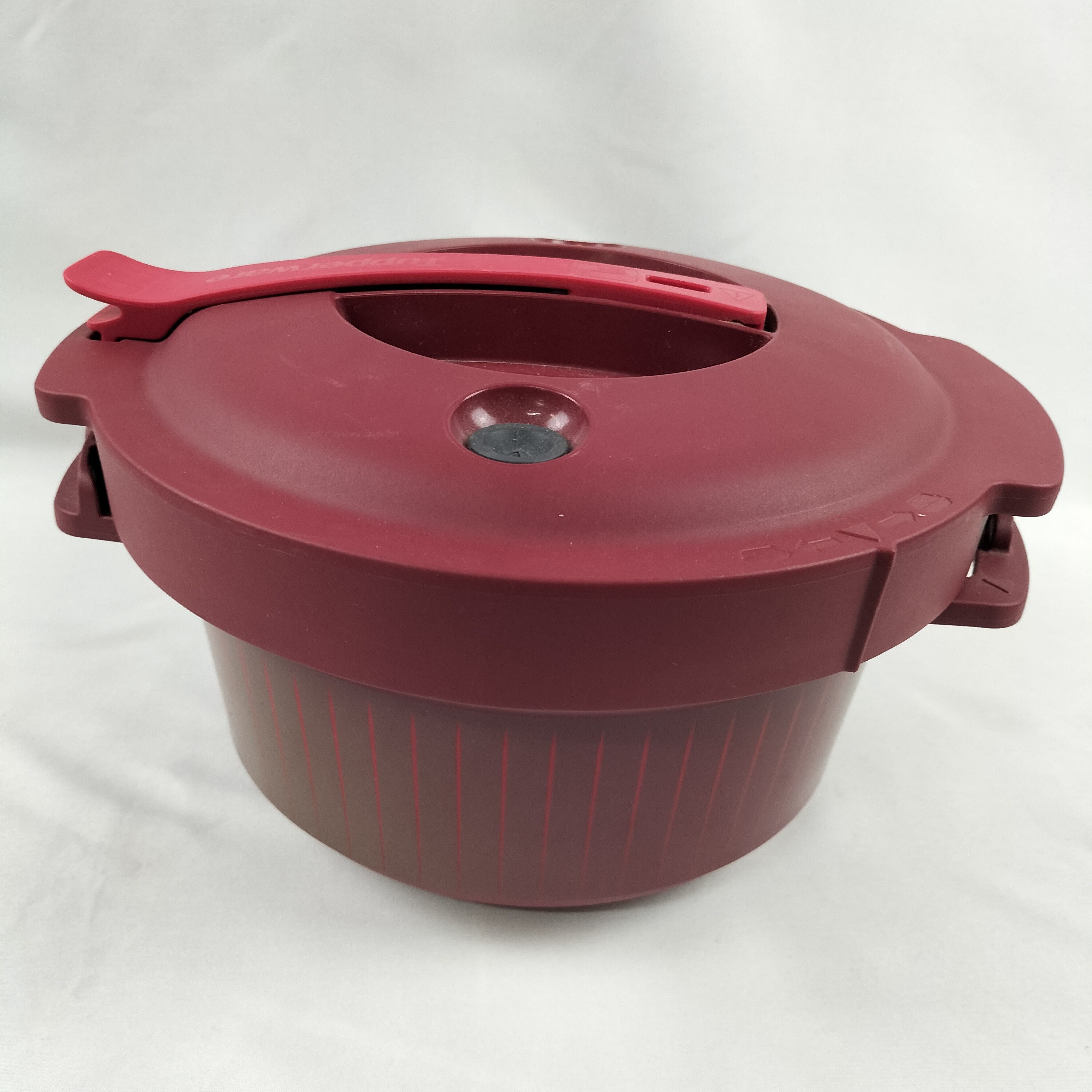 Micro minute "TUPPERWARE" - Label Emmaüs