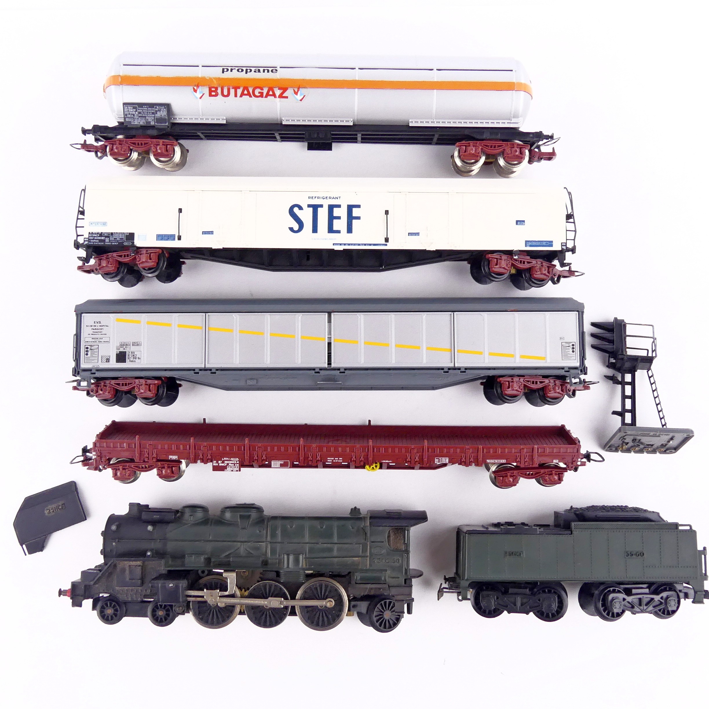 Train électrique trafic marchandises JOUEF ref 7825 - Label Emmaüs