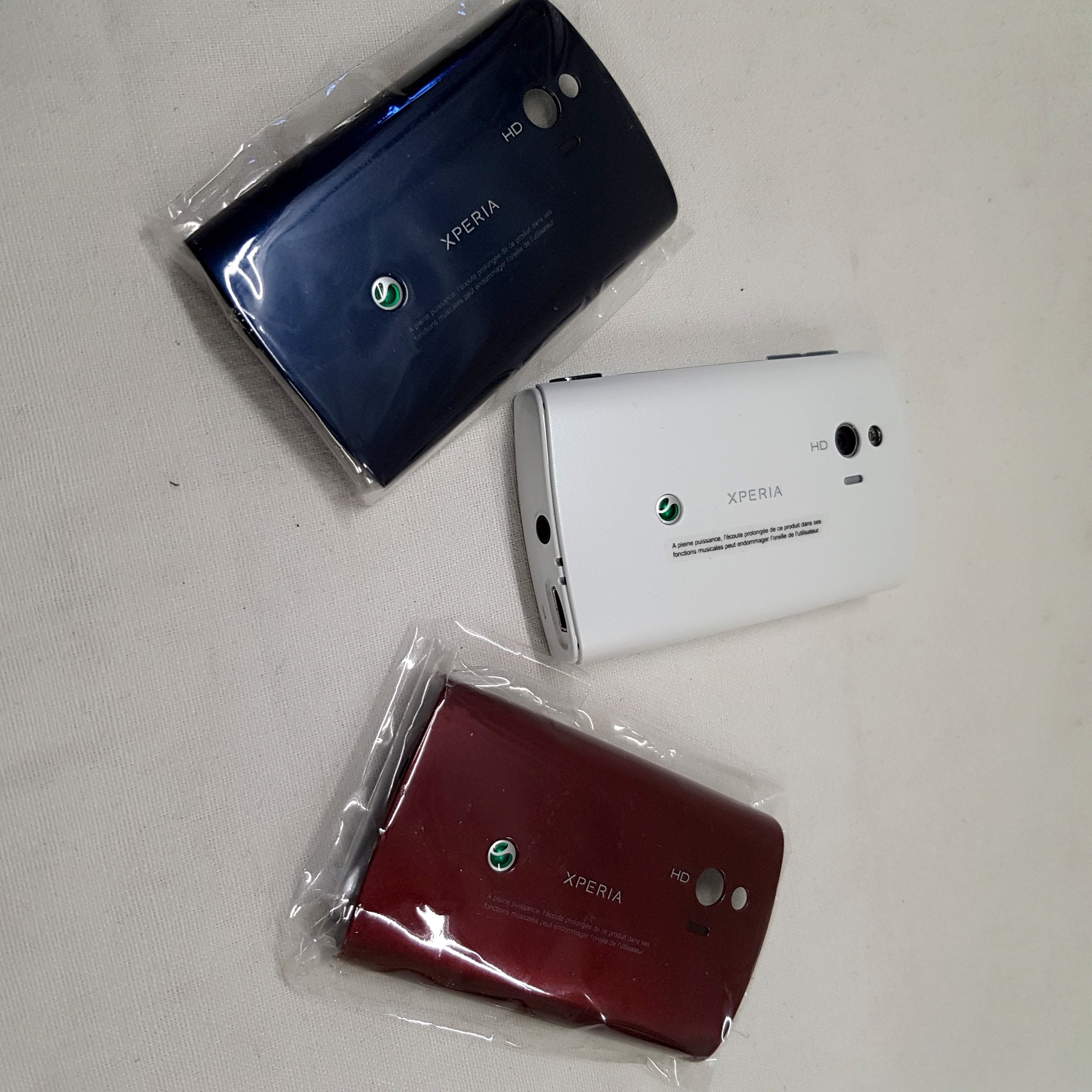 Téléphone portable Sony Ericsson Xperia mini ST15i blanc - Label Emmaüs