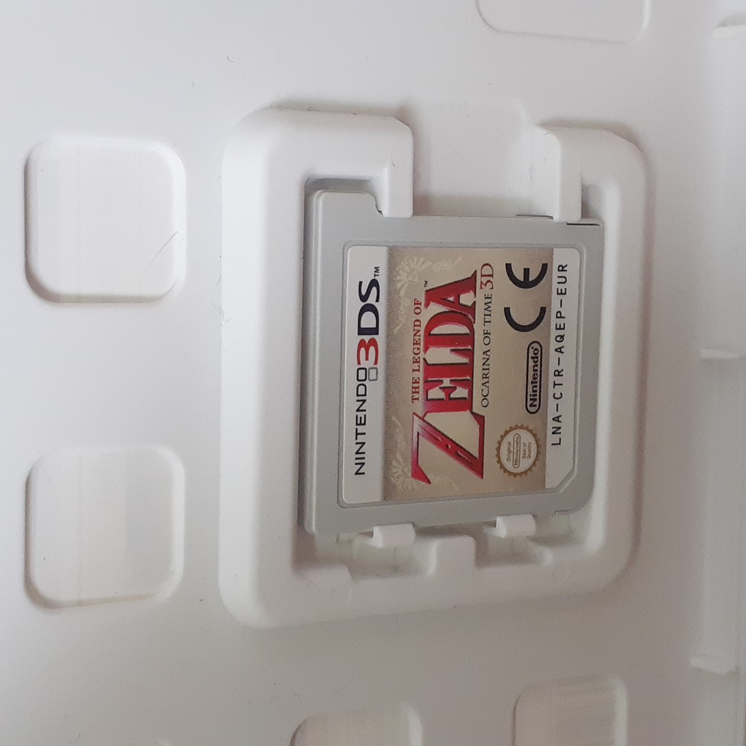 Jeu NINTENDO 3DS- Carte The Legend of ZELDA OCARINA OF TIME 3D 2011 - Label Emmaüs