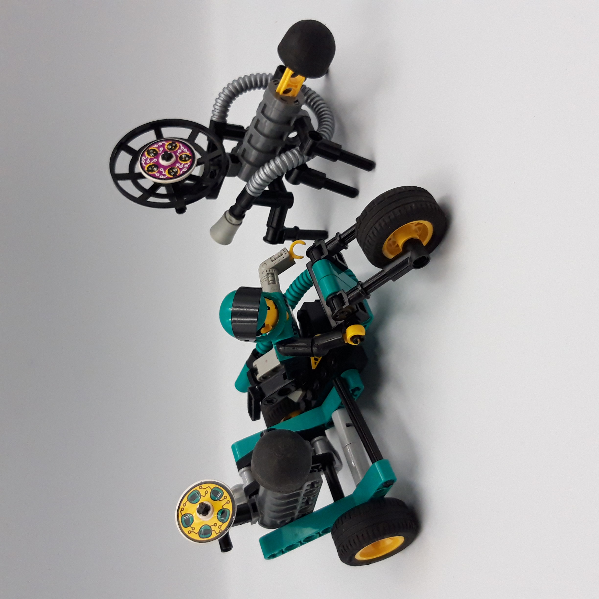 🎲 Lego Racers référence d'origine 8233, "La moto et le scorpion" année ...