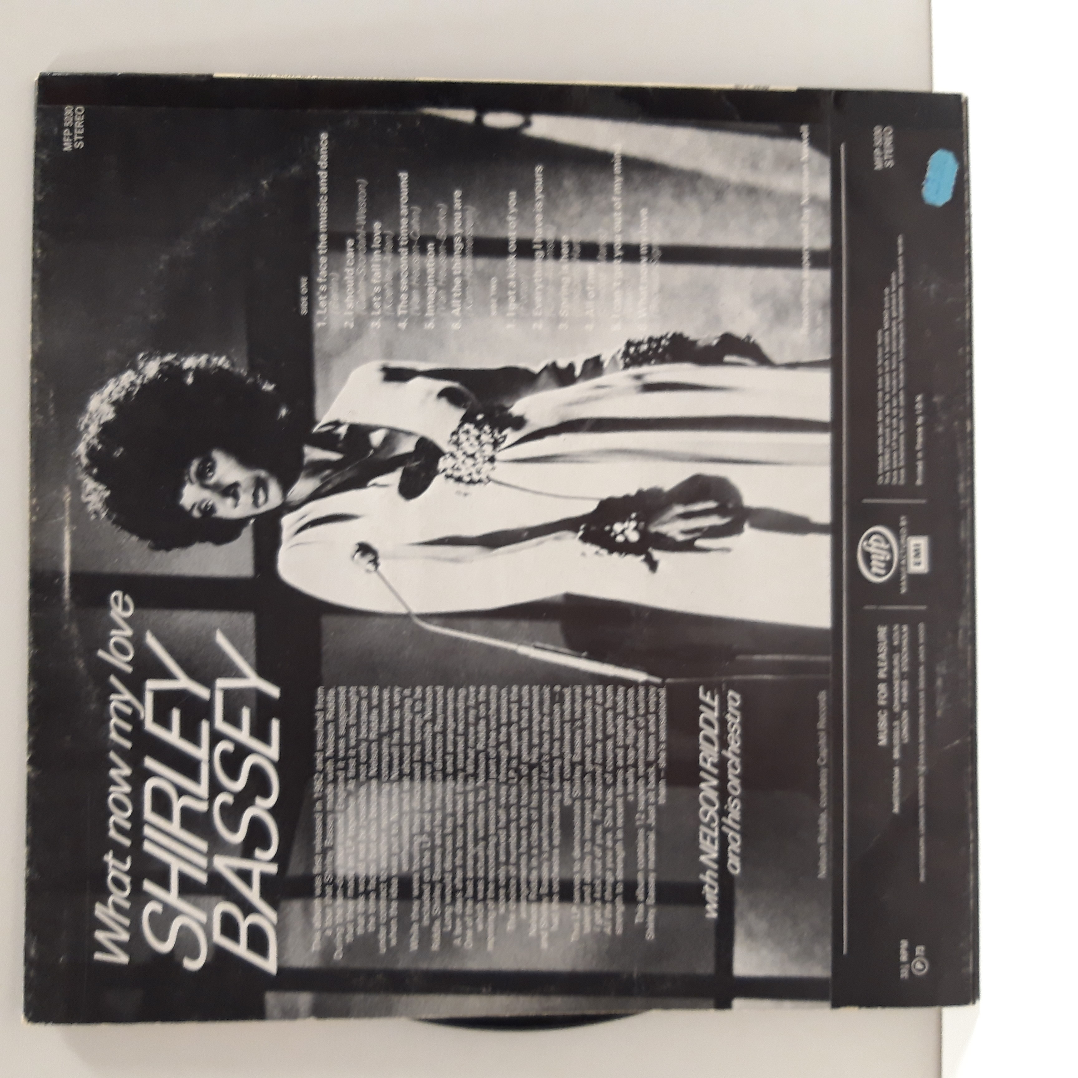 Shirley Bassey What now my love , MFP 5230 EMI, 1973 - Label Emmaüs