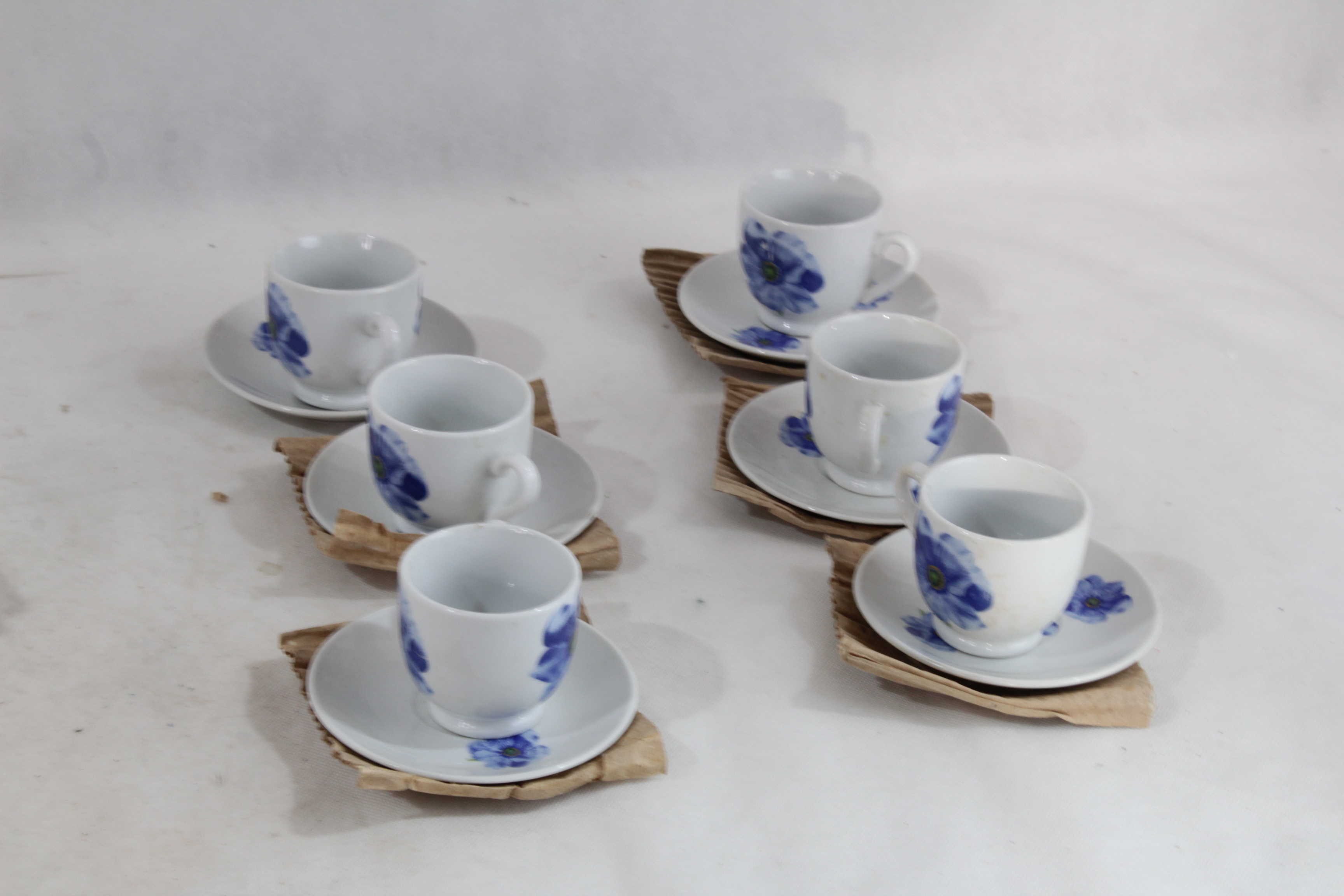 🏠 Coffret de 6 tasses et sous tasses à café SIAKI en porcelaine pour la ...